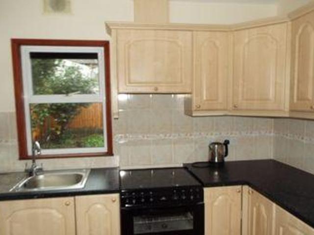 5 Bedrooms for rent in Walpole Road, London E6