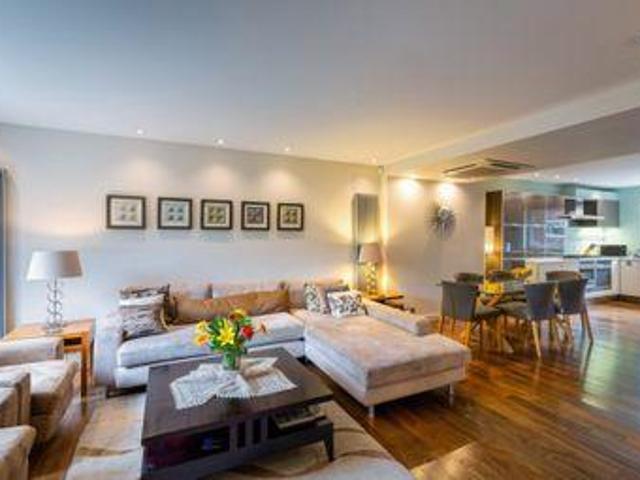 5 Bedrooms for rent in Woodsford Square, Holland Park W14
