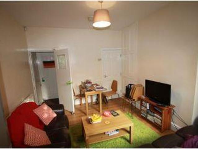 5 Bedrooms for rent in 14 Burns Road, Crookesmoor, Sheffield S6