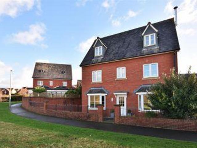 5 Bedrooms for sale in Maes Yr Eos, West Cross, Swansea SA3