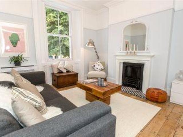 5 Bedrooms for sale in Andrews Road, London E8