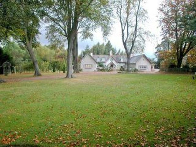 5 Bedrooms for sale in Denhall Lane, Burton, Neston, Cheshire CH64