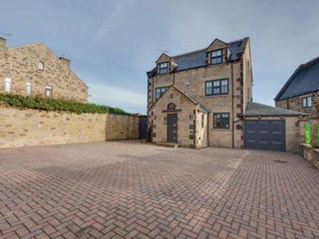 5 Bedrooms for sale in Kiveton Lane, Todwick, Sheffield S26