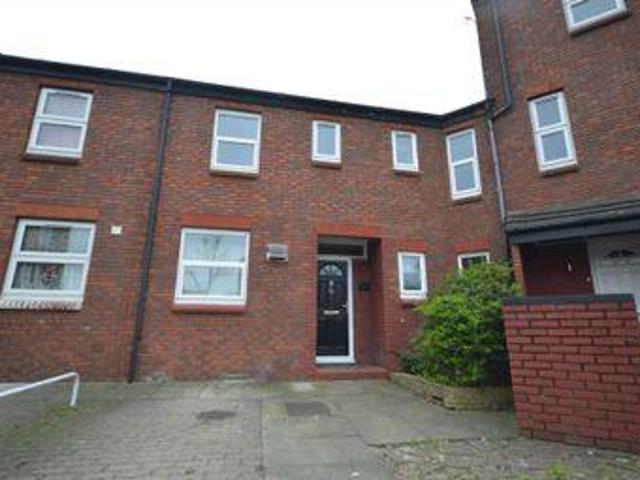 5 Bedrooms for sale in Leatherbottle Green, Erith DA18