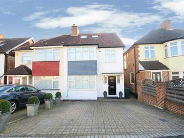 5 Bedrooms for sale in Longmore Avenue, New Barnet, Hertfordshire EN5