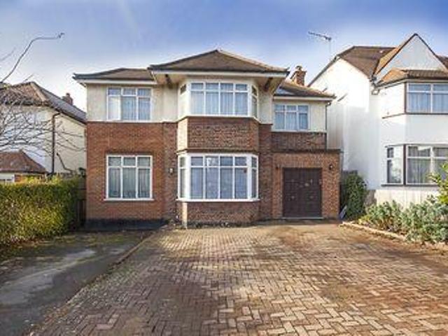 5 Bedrooms for sale in Park Way, Temple Fortune NW11