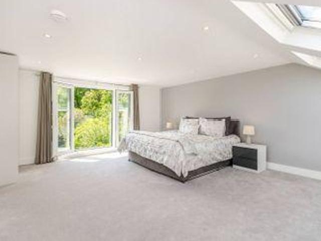 5 Bedrooms for sale in Stanhope Road, Croydon CR0