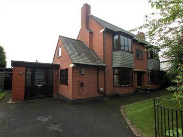 5 Bedrooms for sale in Stratford Drive, Preston PR2