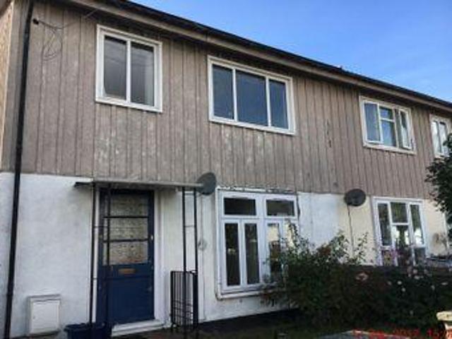 5 Bedrooms Semi detached house for rent in Colebrook Lane, Loughton IG10