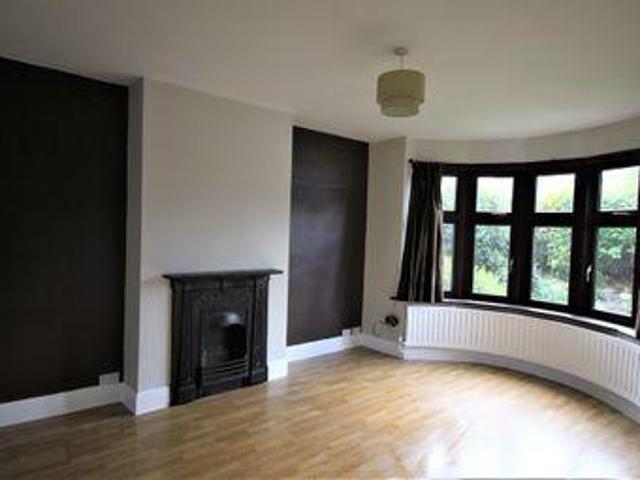 5 Bedrooms Semi detached house for rent in Collindale Avenue, Sidcup DA15