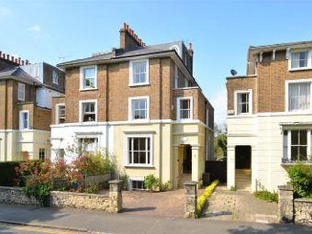 5 Bedrooms Semi detached house for rent in Claremont Road, Windsor, Berkshire SL4