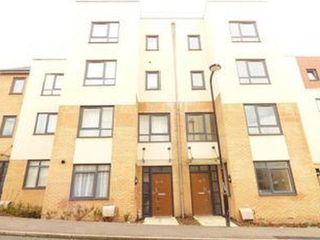5 Bedrooms Semi detached house for rent in Ashland, Milton Keynes MK6