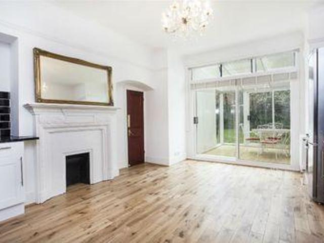 5 Bedrooms Semi detached house for rent in Birch Grove, London W3
