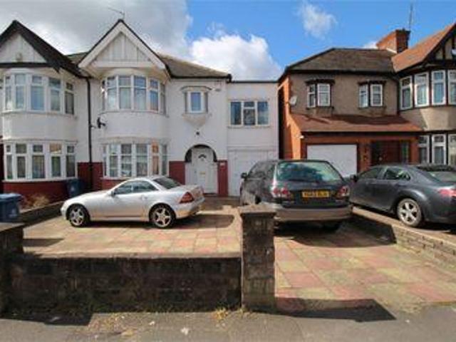 5 Bedrooms Semi detached house for rent in Kenton Lane, Harrow, Middlesex HA3
