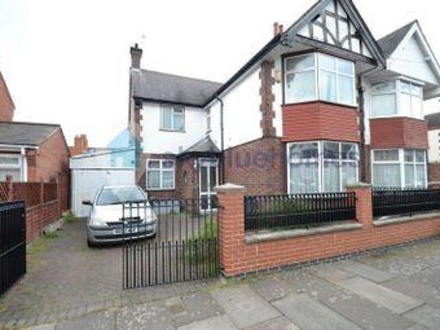 5 Bedrooms Semi detached house for rent in Kimberley Road, Leicester LE2