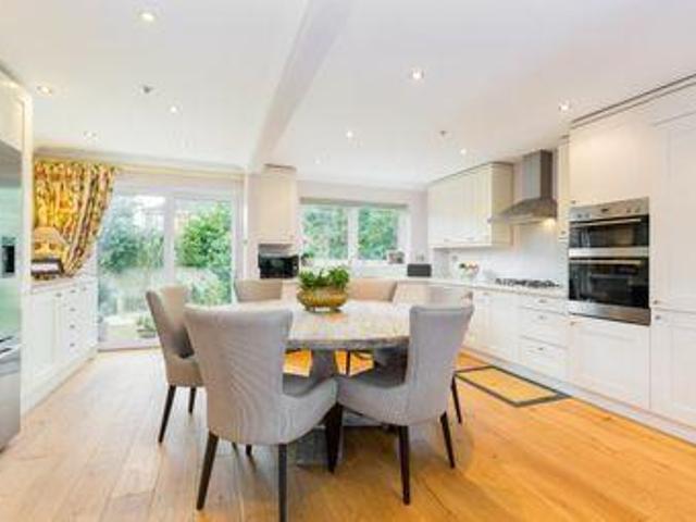 5 Bedrooms Semi detached house for rent in Horseguards Drive, Maidenhead SL6