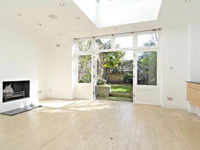 5 Bedrooms Semi detached house for rent in Steeles Road, London NW3