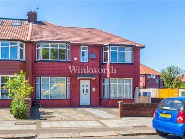 5 Bedrooms Semi detached house for rent in Pennine Drive, London NW2