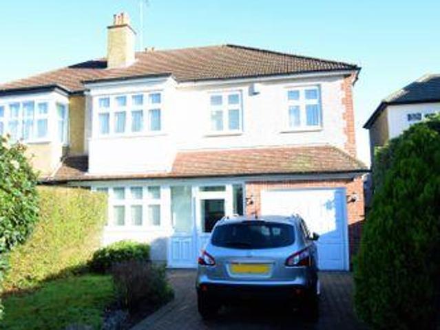 5 Bedrooms Semi detached house for rent in Ravensbourne Avenue, Bromley BR2