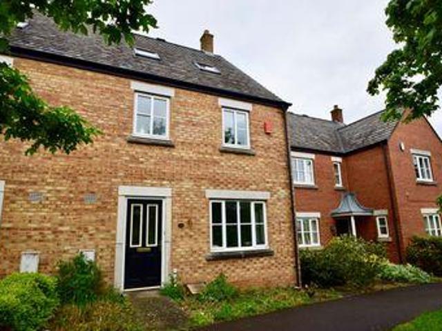 5 Bedrooms Semi detached house for rent in Riviera Way, Stoke Gifford, Bristol BS34