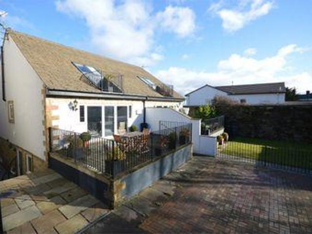 5 Bedrooms Semi detached house for rent in West Hall Court, Bramhope, Leeds, West Yorkshire LS16