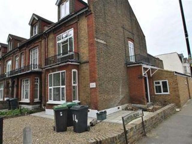 5 Bedrooms Semi detached house for rent in Willoughby Road, London N8