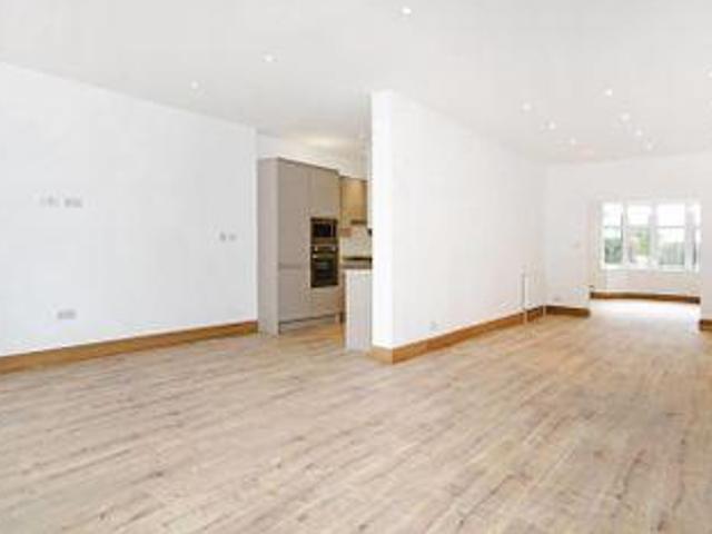 5 Bedrooms Semi detached house for rent in Temple Gardens, Temple Fortune NW11