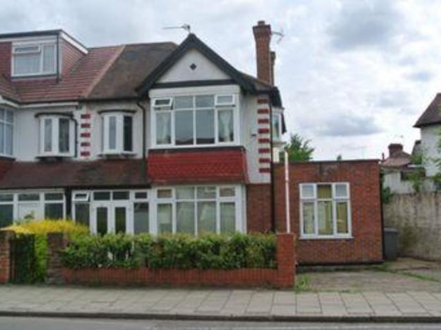 5 Bedrooms Semi detached house for sale in Clarendon Gardens, Wembley HA9