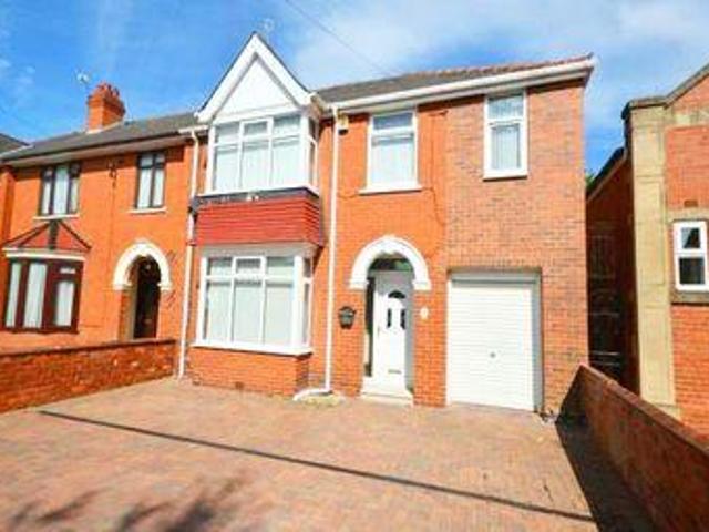 5 Bedrooms Semi detached house for sale in Adlard Road, Doncaster, South Yorkshire DN2
