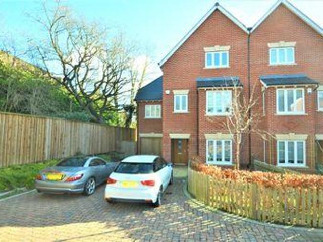 5 Bedrooms Semi detached house for sale in Albuhera Mews, Mill Hill NW7