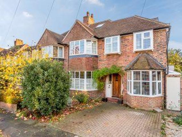 5 Bedrooms Semi detached house for sale in Arundel Road, Norbiton, Kingston Upon Thames KT1