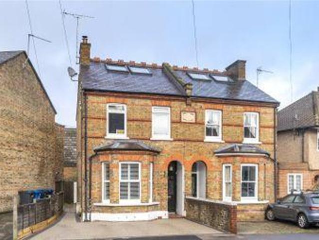 5 Bedrooms Semi detached house for sale in Bolton Road, Windsor, Berkshire SL4