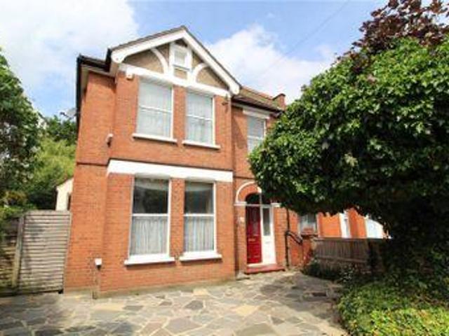 5 Bedrooms Semi detached house for sale in Blenheim Gardens, Wallington SM6