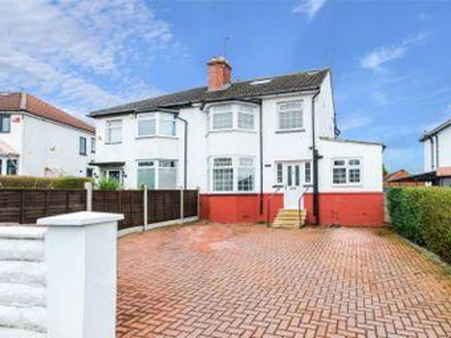 5 Bedrooms Semi detached house for sale in Bracken Hill, Leeds, West Yorkshire LS17
