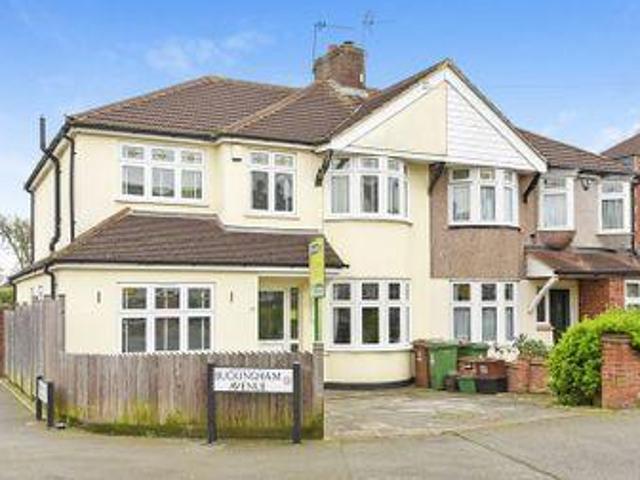 5 Bedrooms Semi detached house for sale in Buckingham Avenue, Welling DA16