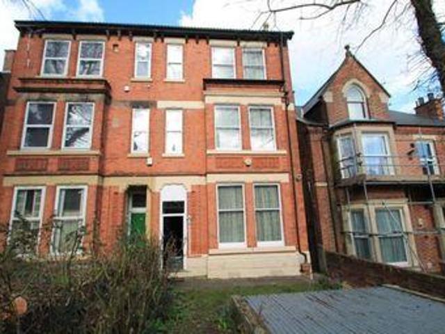 5 Bedrooms Semi detached house for sale in Burns Street, Nottingham, Nottinghamshire NG7