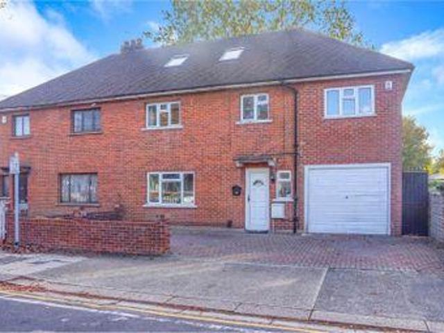 5 Bedrooms Semi detached house for sale in Grange Road, Gravesend DA11