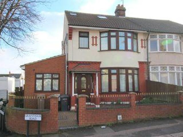 5 Bedrooms Semi detached house for sale in Grantham Road, Luton, Bedfordshire LU4
