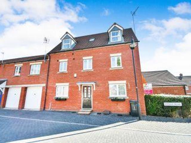 5 Bedrooms Semi detached house for sale in Dydale Road, Swindon SN25