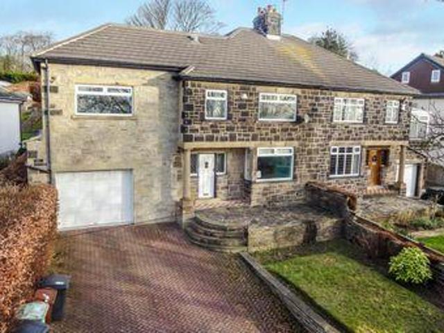 5 Bedrooms Semi detached house for sale in Emmott Drive, Rawdon, Leeds LS19