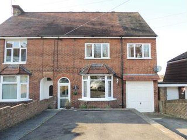 5 Bedrooms Semi detached house for sale in Forge Lane, Rochester ME3