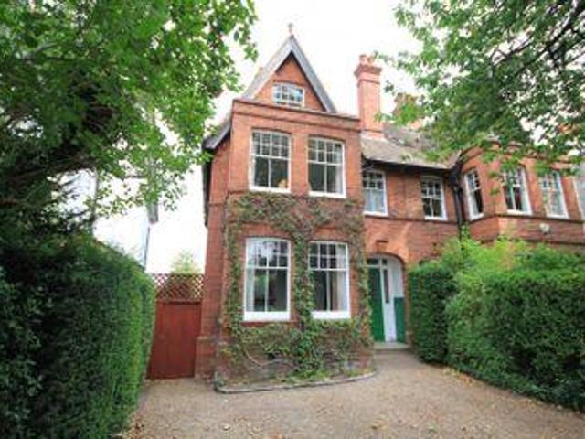 5 Bedrooms Semi detached house for sale in Kendrick Road, Reading RG1