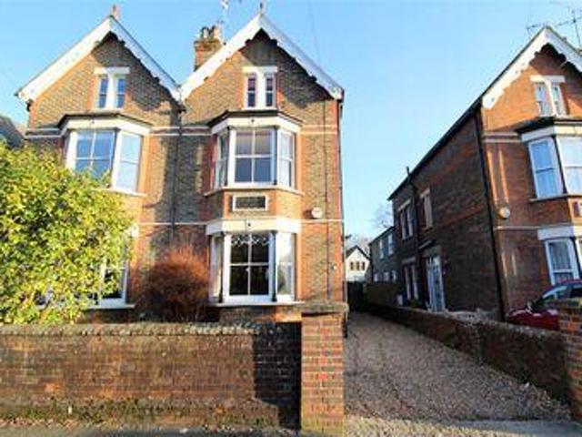 5 Bedrooms Semi detached house for sale in Kings Road, Horsham RH13