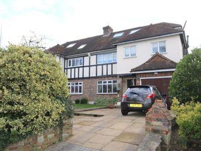 5 Bedrooms Semi detached house for sale in Heathdene Road, Wallington, London SM6