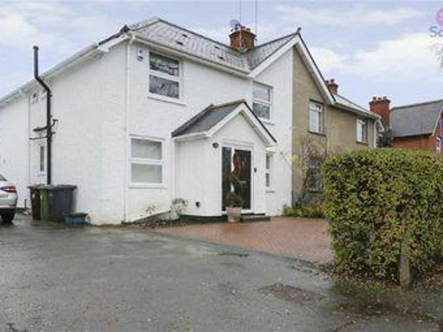 5 Bedrooms Semi detached house for sale in Hillside Avenue, Borehamwood, Hertfordshire WD6