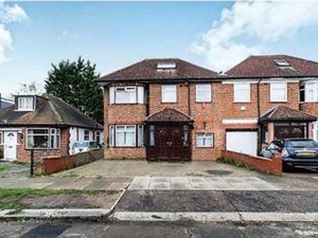 5 Bedrooms Semi detached house for sale in Hillside Gardens, Edgware HA8