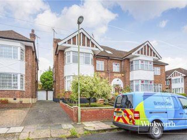 5 Bedrooms Semi detached house for sale in Oakdene Park, Finchley, London N3
