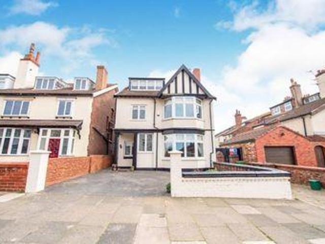 5 Bedrooms Semi detached house for sale in Oxford Drive, Crosby, Liverpool, Merseyside L22
