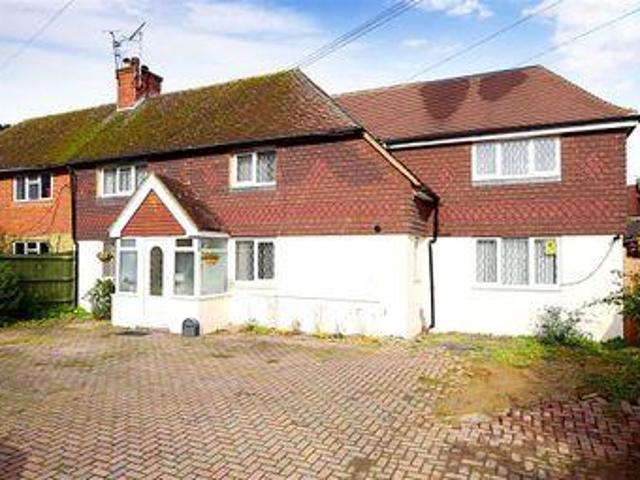5 Bedrooms Semi detached house for sale in Littlehampton Road, Worthing, West Sussex BN12