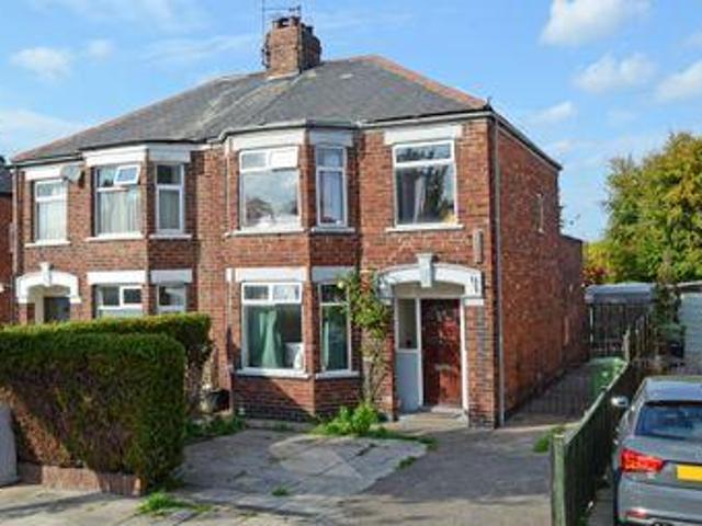 5 Bedrooms Semi detached house for sale in Lilac Avenue, York YO10